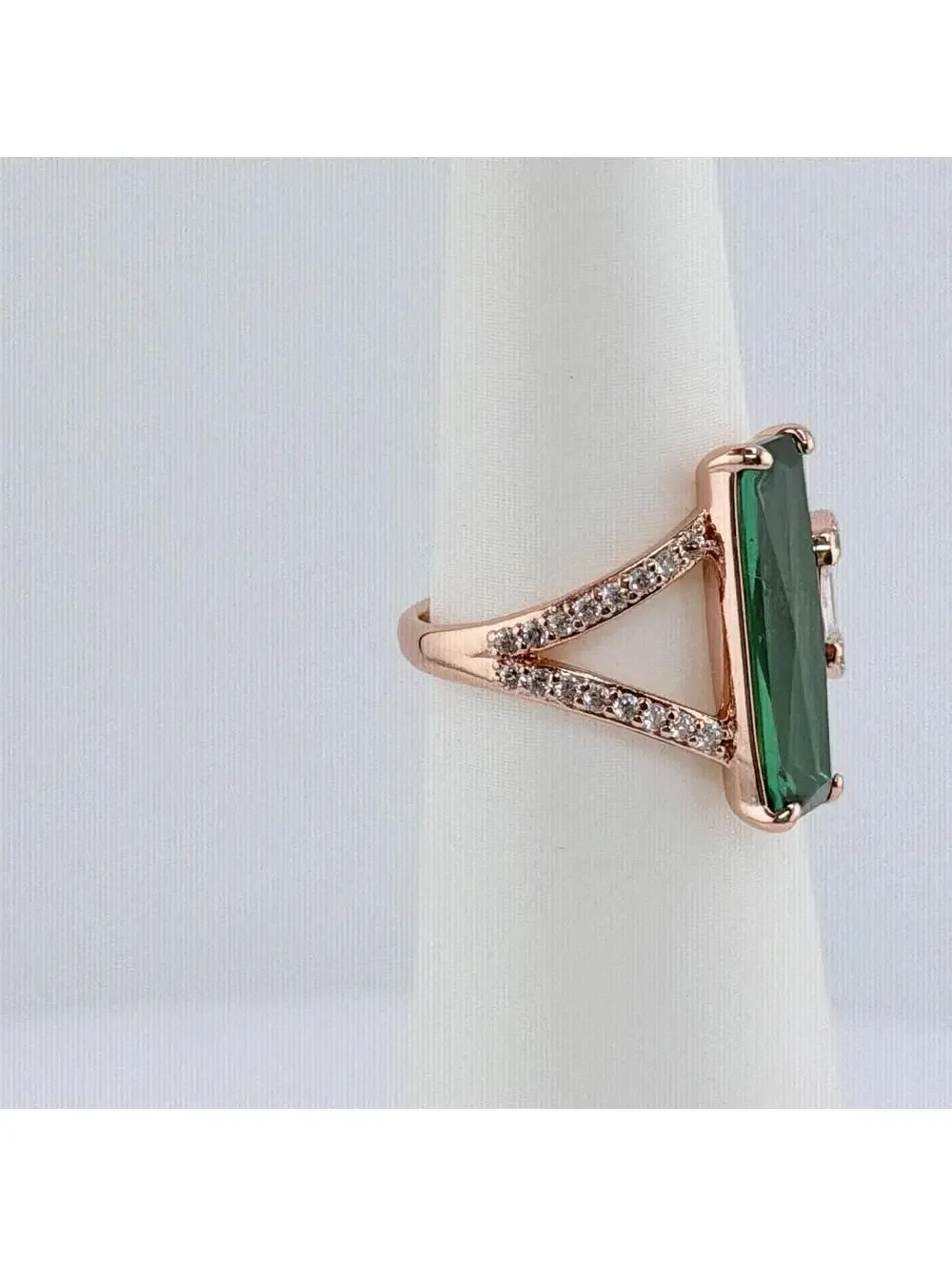 Jewelry | Bomb Party May Sz 7 The Elara Ring Lab Created Emerald On ...